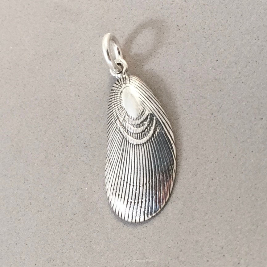 MUSSEL SHELL .925 Sterling Silver 3-D Charm Pendant Beach Sea Seashell ...