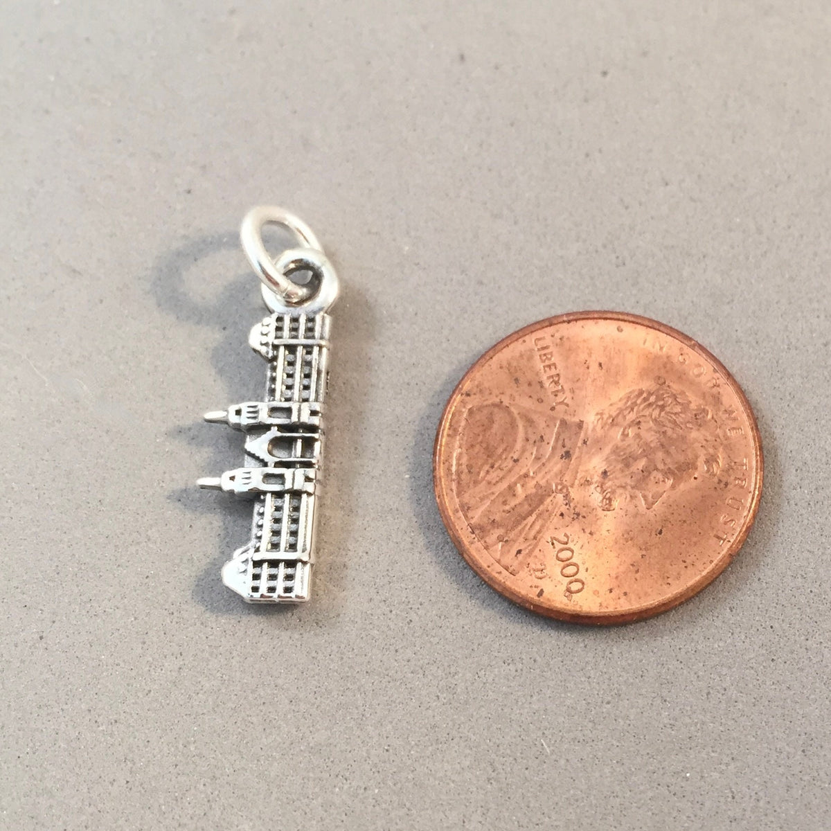 RIJKSMUSEUM .925 Sterling Silver Charm Pendant Amsterdam Dutch Nationa ...