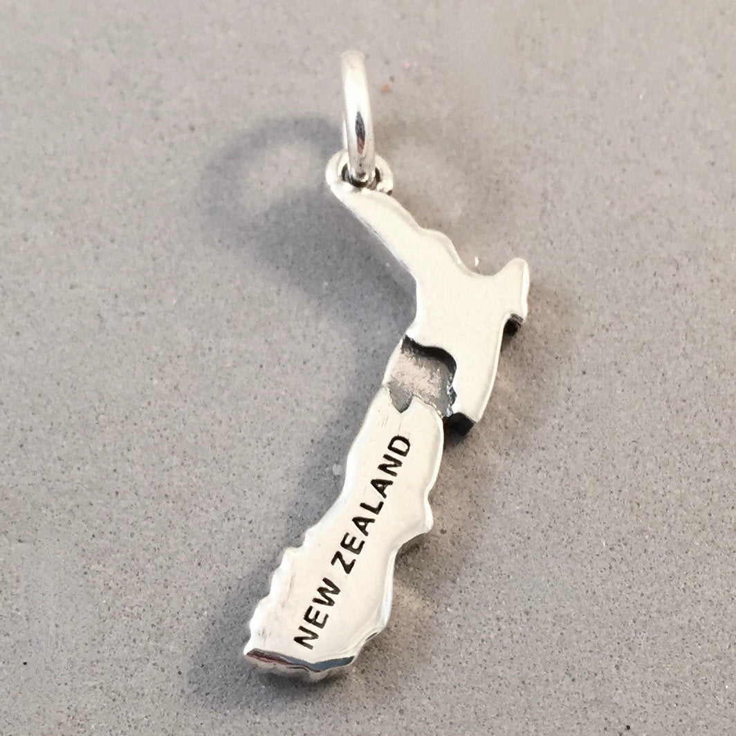 NEW ZEALAND MAP .925 Sterling Silver Charm Pendant Country Auckland Qu ...