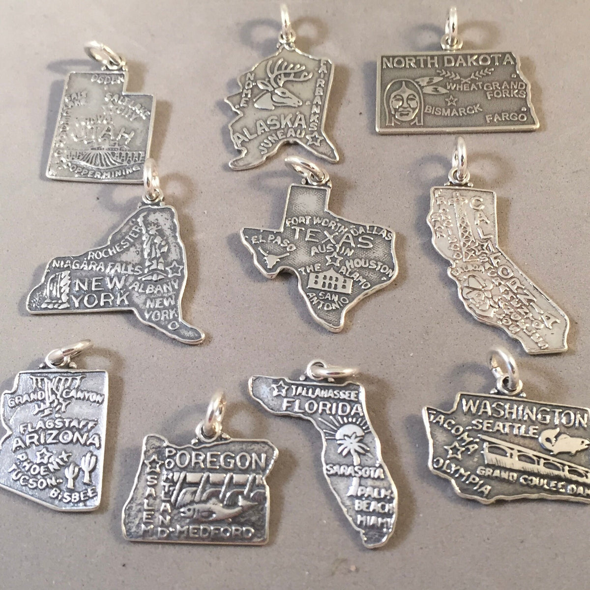 ALASKA MAP .925 Sterling Silver State Map Charm New All 50 States USA ...