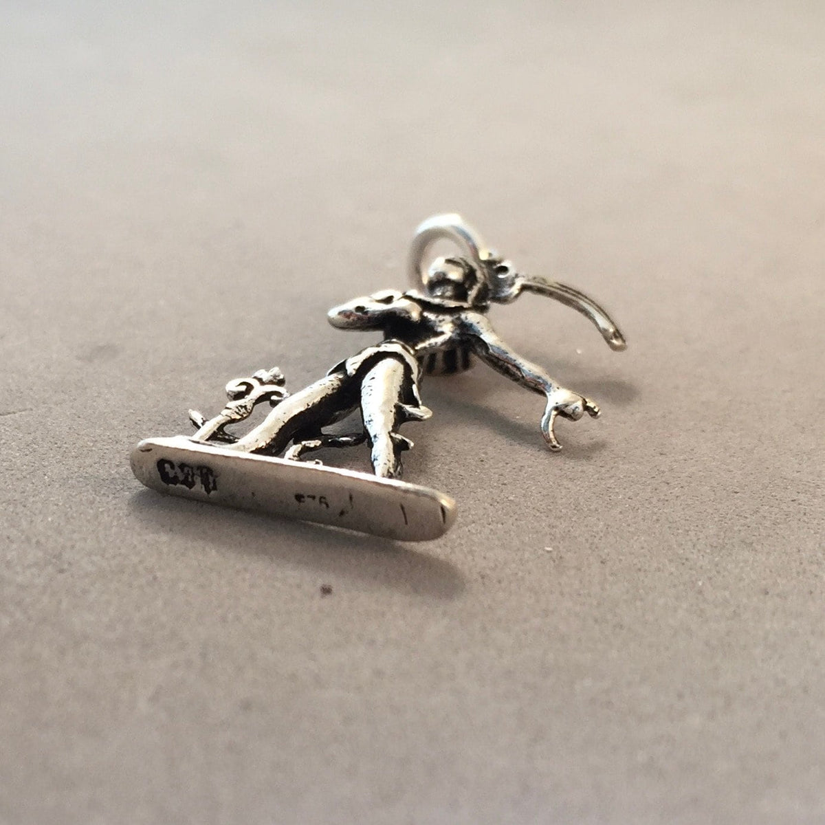 PRINCE OF LILIES .925 Sterling Silver Charm Pendant Greece Crete palac ...